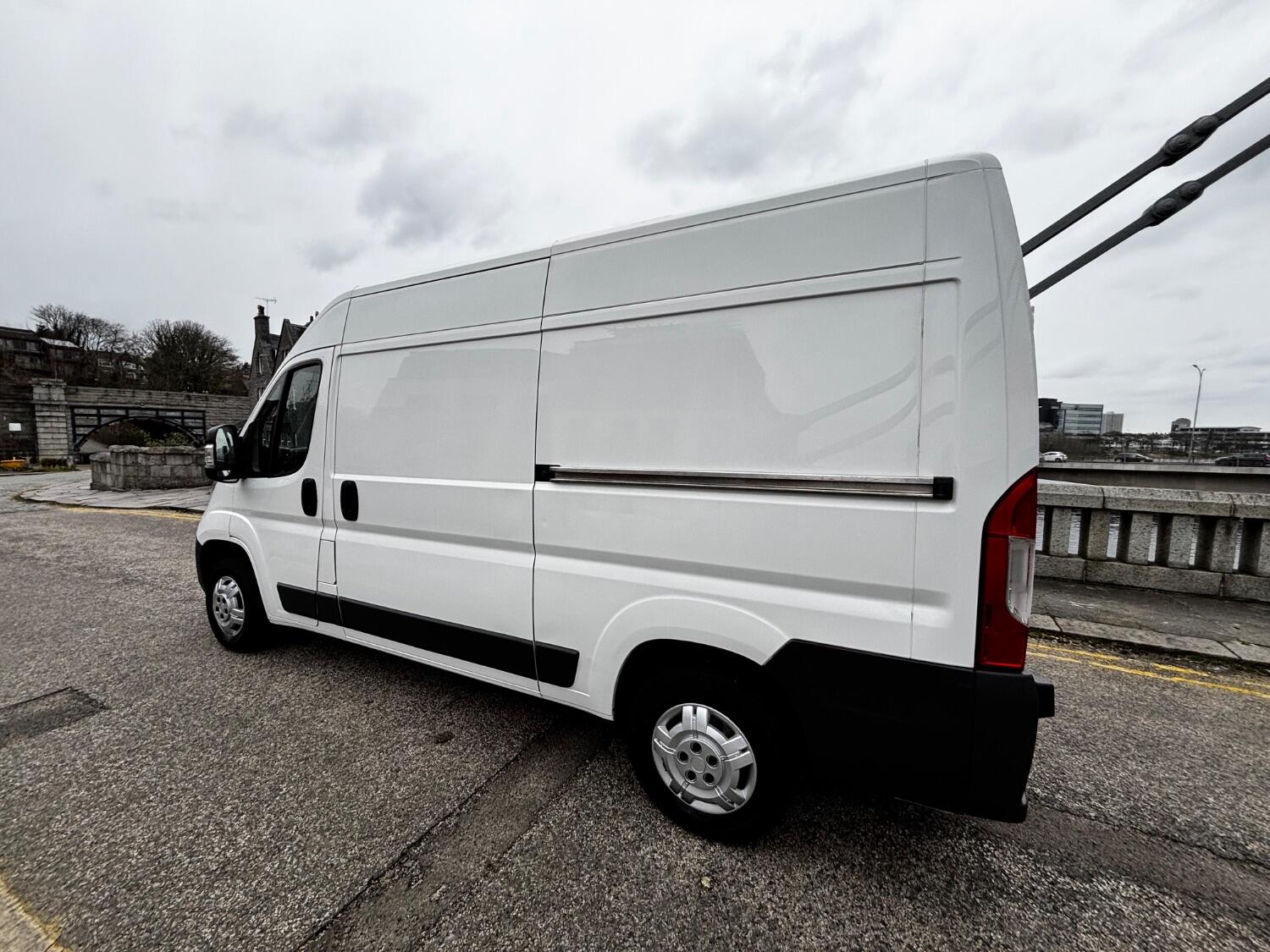 SOLD - Used CITROEN RELAY 2016 White in Aberdeen, Scotland | Vans4u ...
