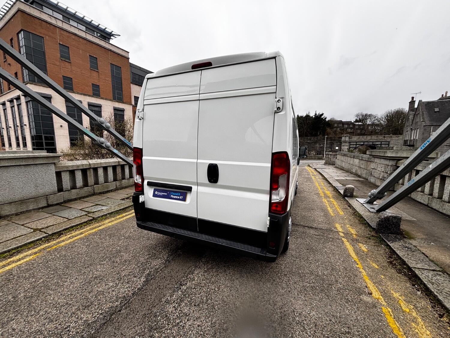 SOLD - Used CITROEN RELAY 2016 White in Aberdeen, Scotland | Vans4u ...